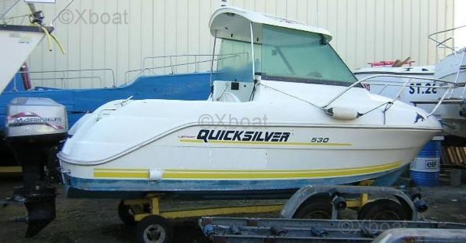 Bateaux à Moteurs d'occasion du chantier de construction QUICKSILVER ...