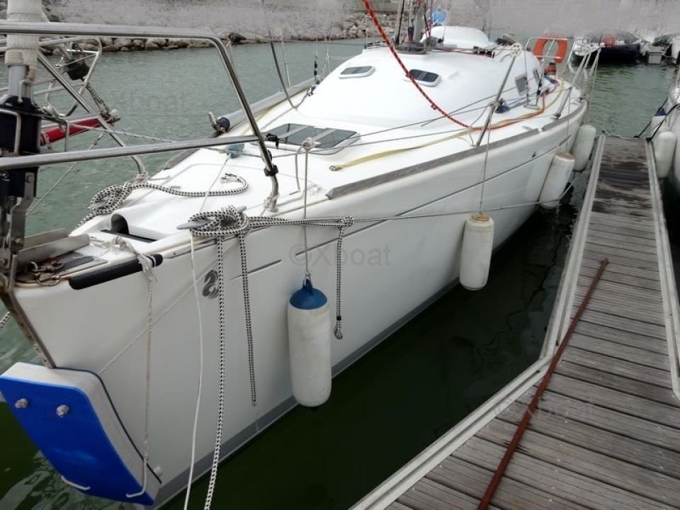 Voilier du chantier de construction BENETEAU, Modèle FIRST 36.7 de 2003, France Med Ouest ...