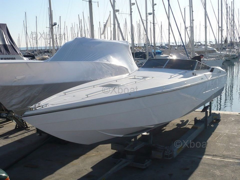 Bateaux à Moteurs d'occasion du chantier de construction BENETTI ...