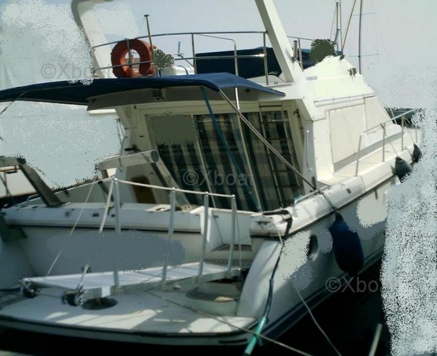 Bateaux à Moteurs d'occasion du chantier de construction FAIRLINE ...