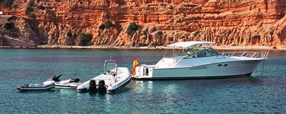 Bateaux à Moteurs d'occasion du chantier de construction Viking yachts ...